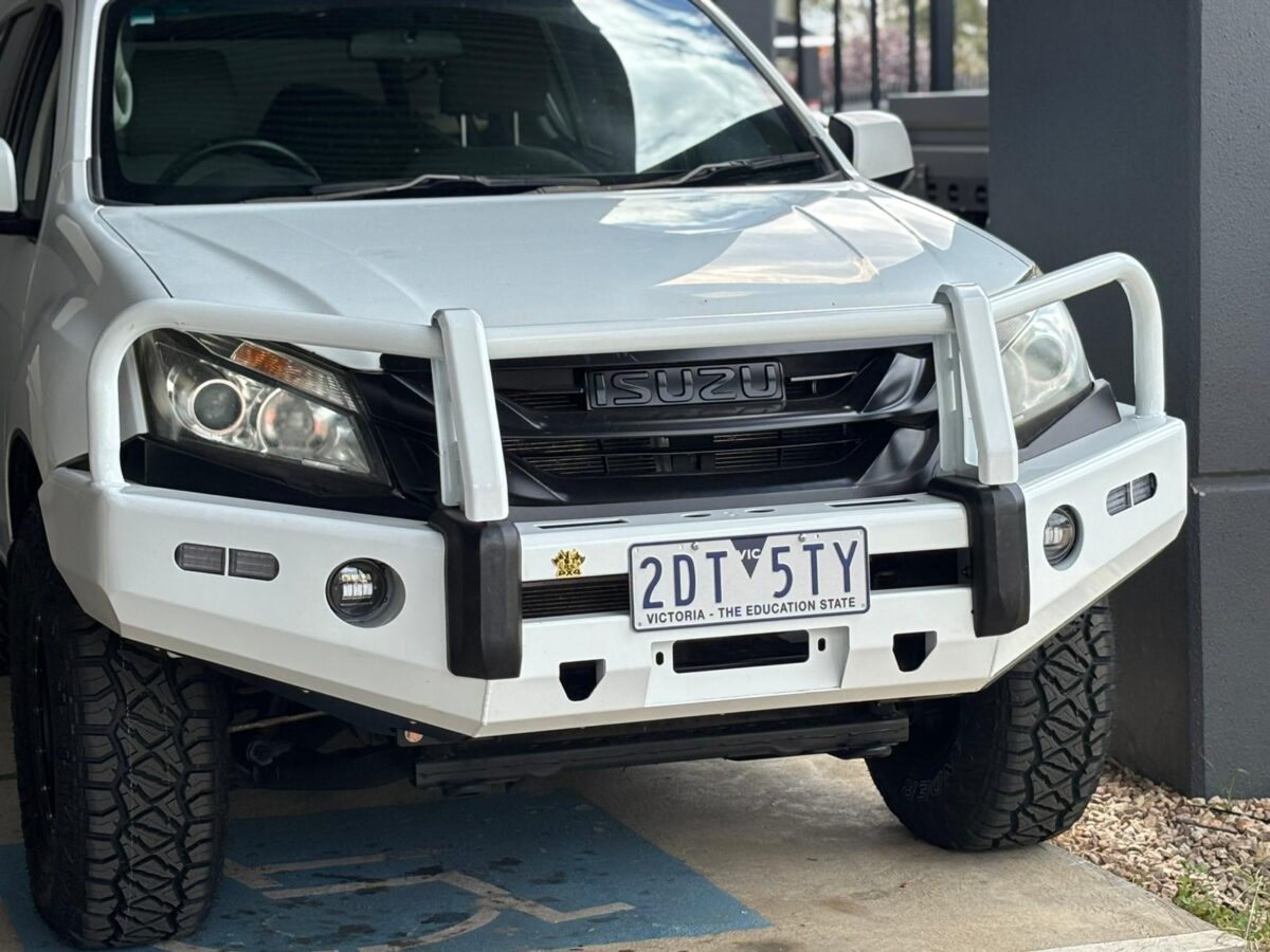 PS4X4 Deluxe Steel Bull Bar to suit Isuzu Mu-x MUX 2017 - 2019 Winch ...